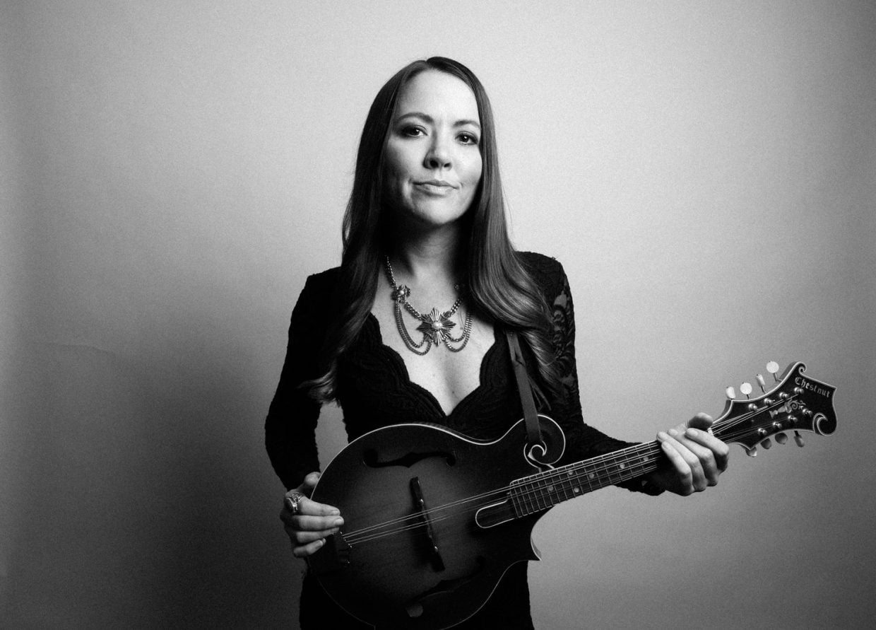 WATCH: Jenni Lyn, 'Are You Ok Alone?' - The Bluegrass Situation