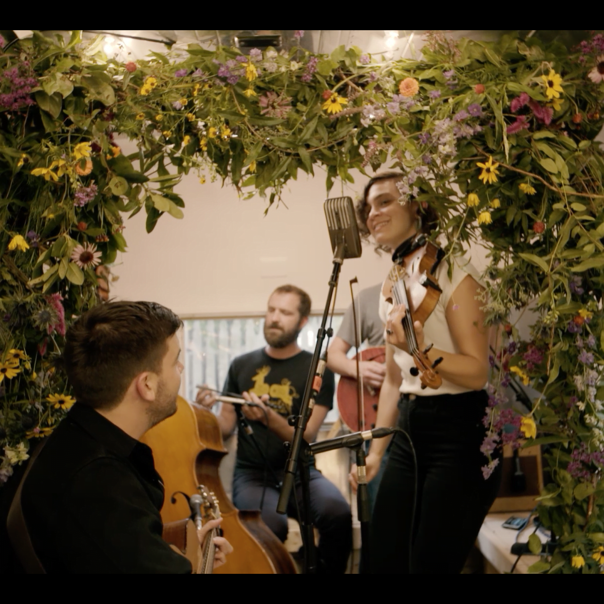 Sitch Sessions: Mipso, 'Coming Down the Mountain' - The Bluegrass Situation