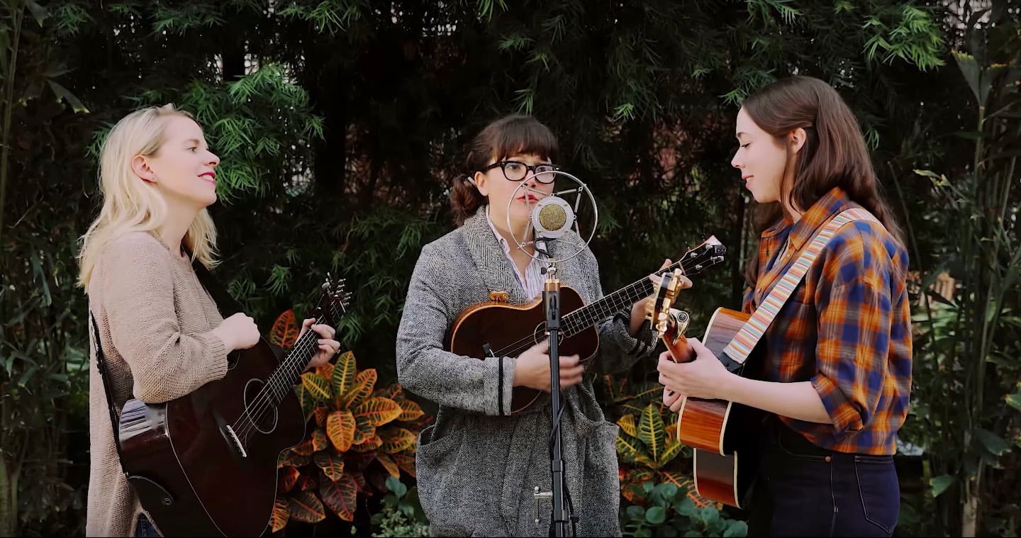 Sitch Sessions: I'm With Her, 'Ain't That Fine' - The Bluegrass Situation