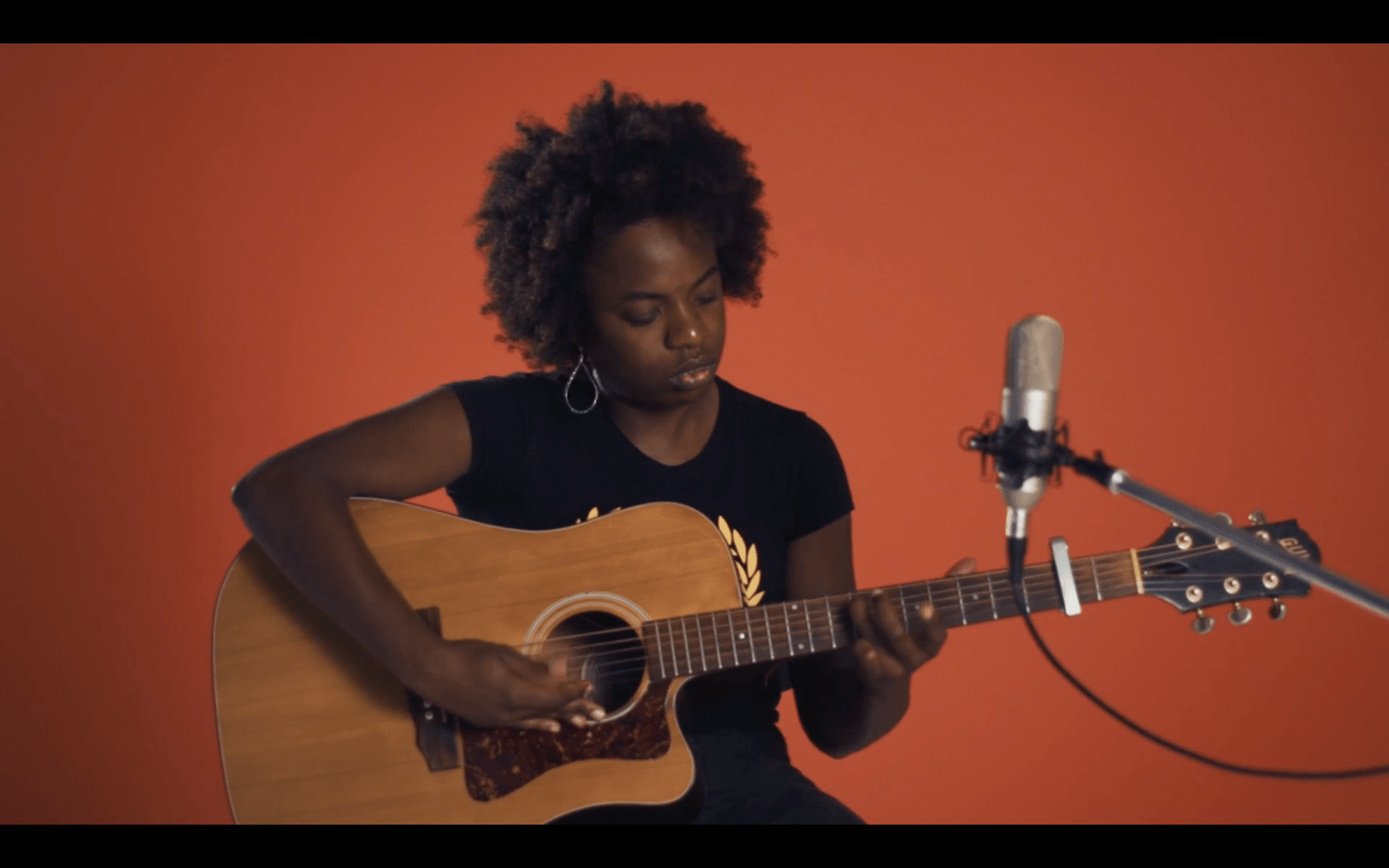 Sitch Sessions: Sunny War, "He Is My Cell" - The Bluegrass Situation