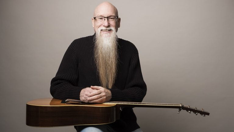 Guitarist David Grier Steps Out as a Lead Singer, Too - The Bluegrass ...