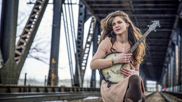 LISTEN: Kelly Hunt, "Across the Great Divide" - The Bluegrass Situation