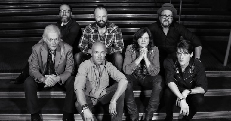 WATCH: Amy Ray Band, "Chuck Will's Widow" - The Bluegrass Situation