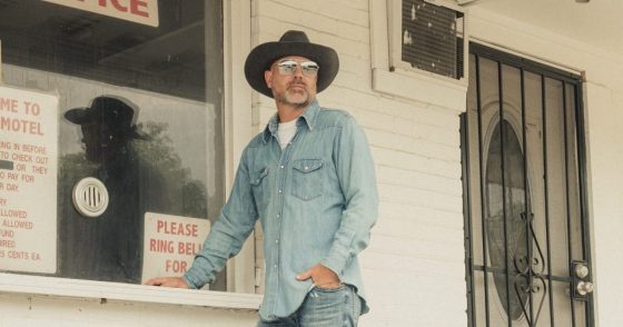 WATCH: Jon Randall, "Keep On Moving" (Live at Southern Ground Nashville ...