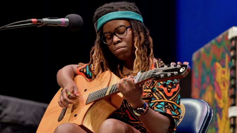 WATCH: Yasmin Williams, "Through the Woods" (Live on 'Mountain Stage ...