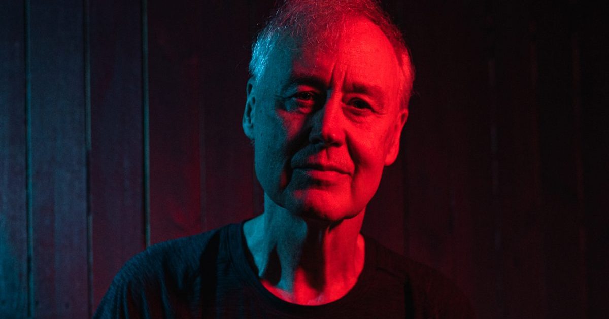 WATCH: Bruce Hornsby Puts a Fun and Inventive Spin on a Chuck Berry ...