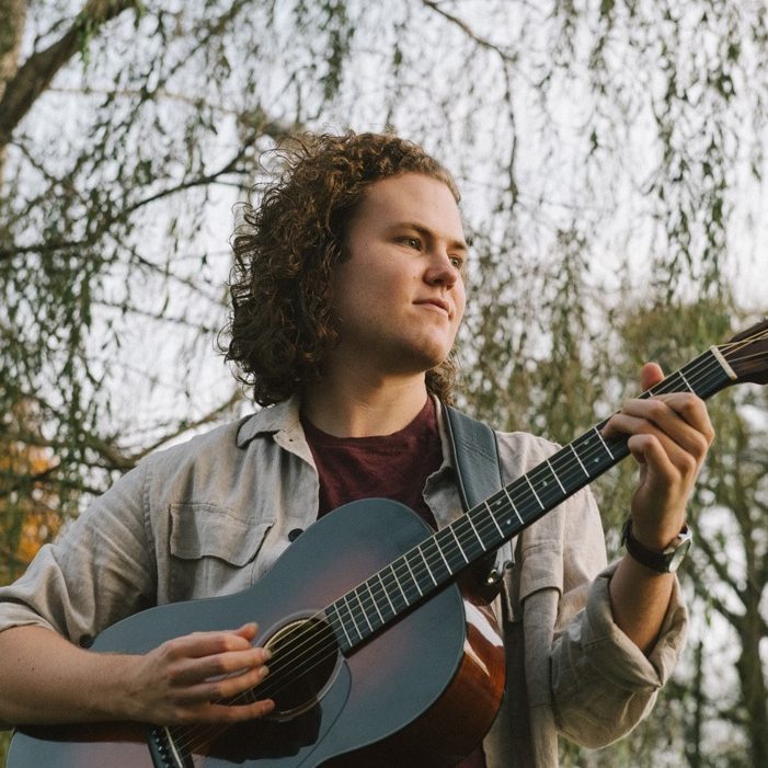 WATCH: EllaHarp, "Sunshine and Roses" - The Bluegrass Situation