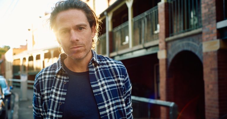 WATCH: Mark Wilkinson, "Grafton St" - The Bluegrass Situation