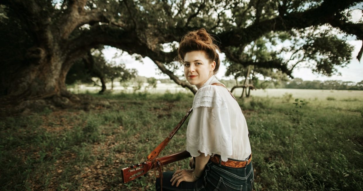 WATCH: Kelly Hunt, "On the Bayou" - The Bluegrass Situation