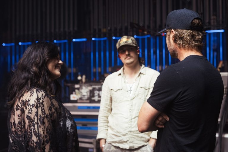 Bluegrass Gospel, Arena-Style – Good Country